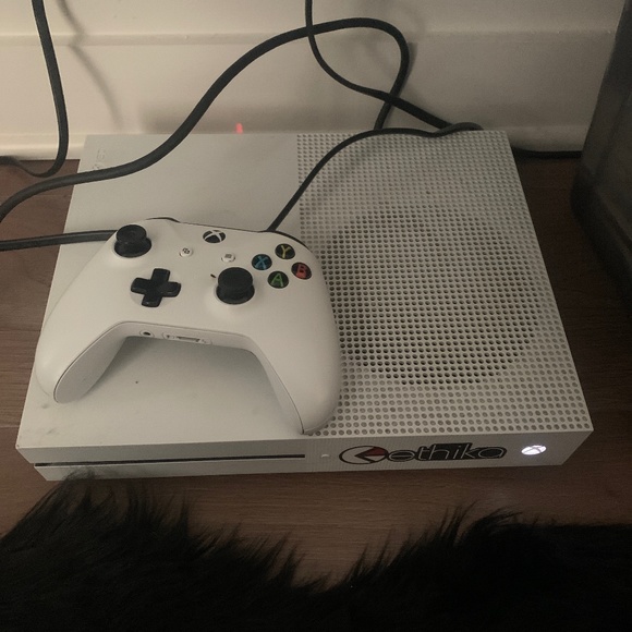 Video Games & Consoles | Xbox One W Controller And 2k | Poshmark